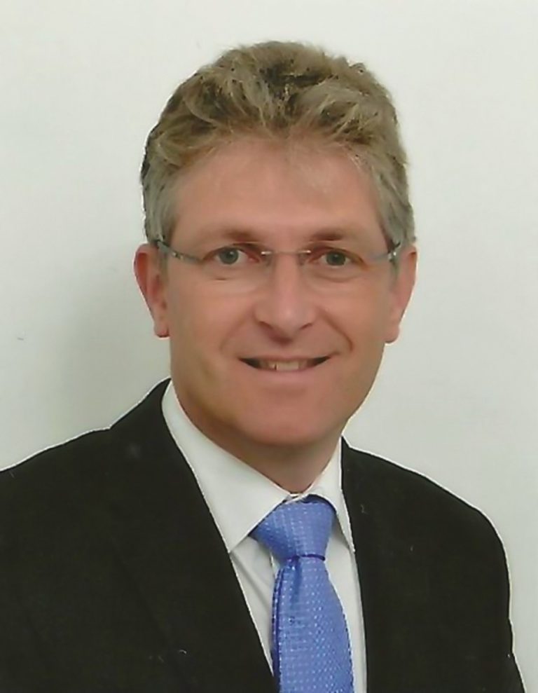 Dr Reinhard Genzel | Dr Linda Tacconi | Max Planck - Investigating the ...